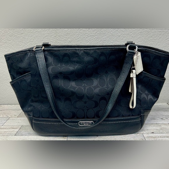 Coach | Bags | Authentic Coach Signature Park Carrie Black Tote | Poshmark